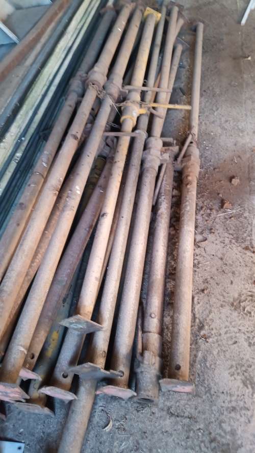 Buildings, Modular & Pre-Fab - Heavy Duty Building Props/Jacks was ...
