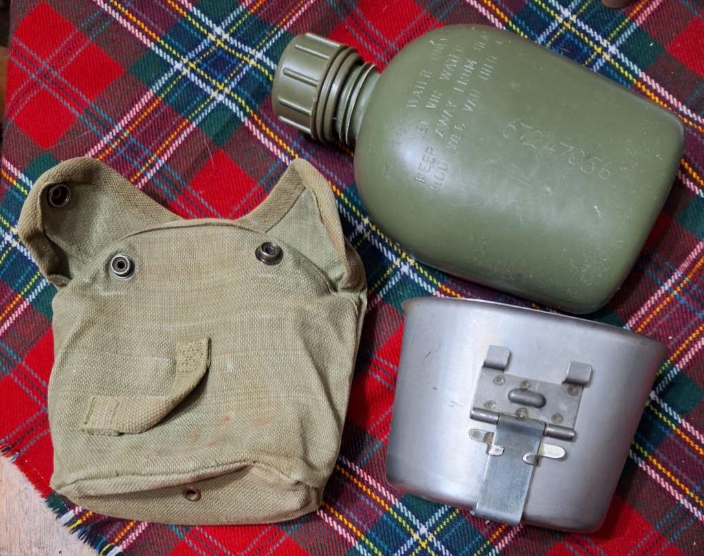Kit - SADF 1L WATER BOTTLE WITH FIREBUCKET AND POUCH was sold for R220 ...