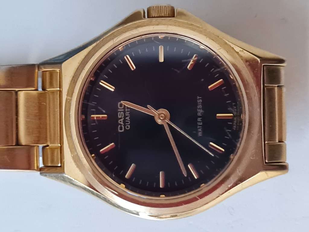 Women's Watches - VINTAGE 1970`S CASIO QUARTS LADIES WATCH for sale in ...