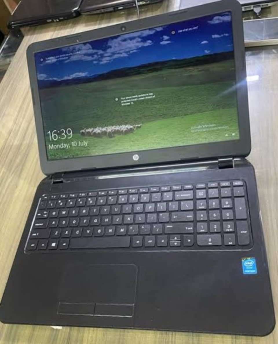 Laptops & Notebooks - Very Beautiful Hp Laptop 4GB Ram 500GB HDD Very ...