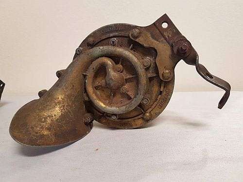 Road - Pair of Lucas Windtone Horns - Vintage Car Hooter Horn was sold ...