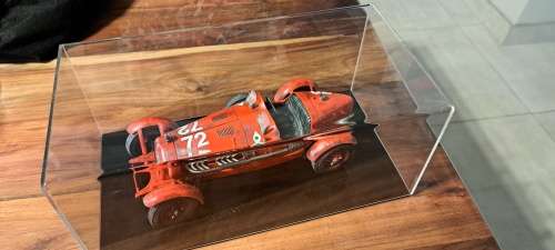 Models - PERSPEX CASE WITH BASE TO FIT 1:18 SCALE DIE CAST MODELS for ...