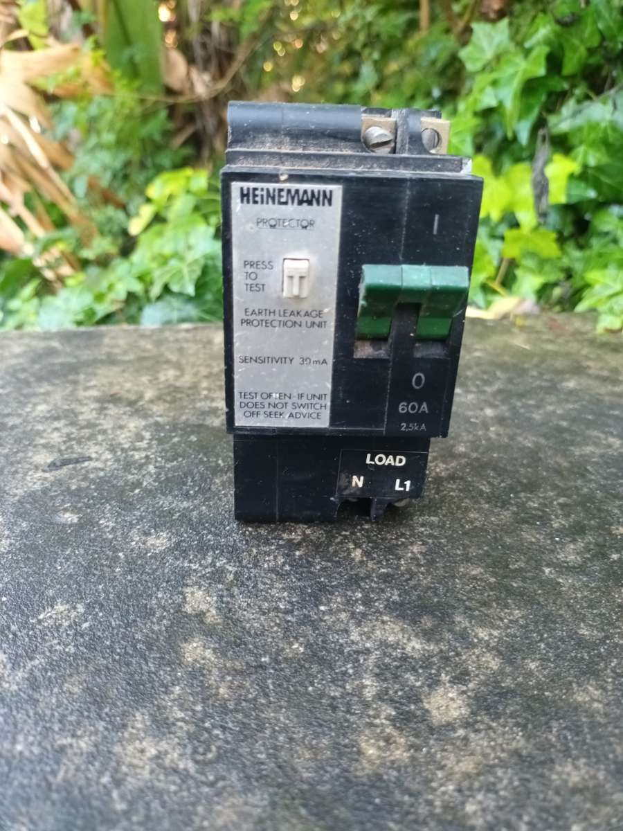 Circuit Breakers & Transformers - HEiNEMANN Earth Leakage Circuit ...