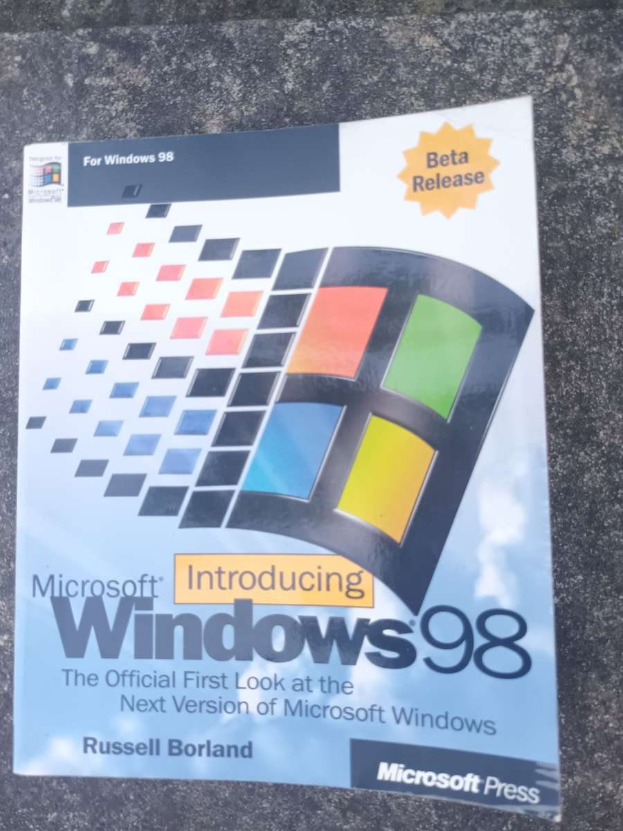 Computers & Internet - Introducing Microsoft Windows 98 by Russell Borland (1997, Trade ...