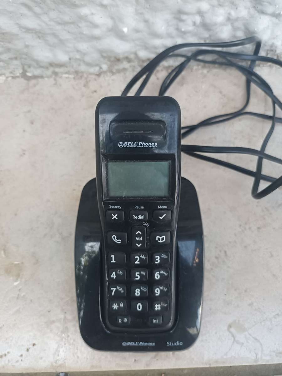 Telephones - BELL PHONES Dect Phone Studio 4000 for sale in Port Alfred ...