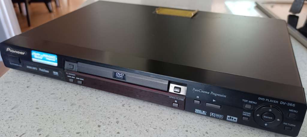 Blu-ray & DVD Players - PIONEER DV-366 DVD Player was sold for R401.00 ...