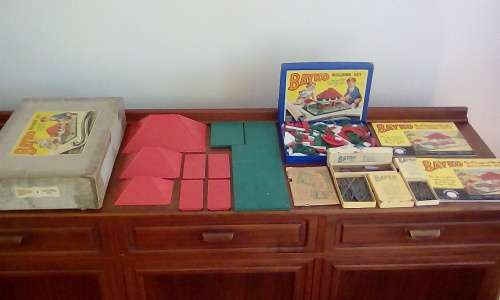 Vintage Toys - (Circa 1948 - 1959) 2 x Bayko Building Sets No 0 & 3 ...