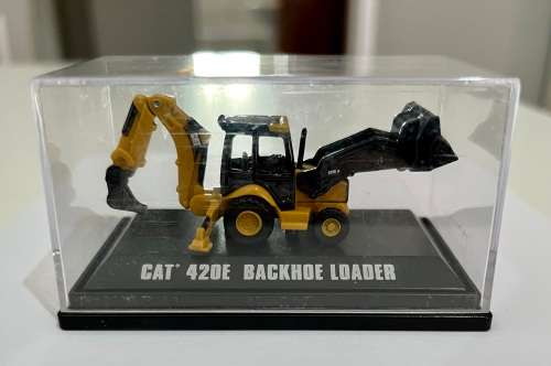 Models - BACKHOE LOADER 420E CATERPILLAR HO SCALE BY NORSCOT SCALE ...