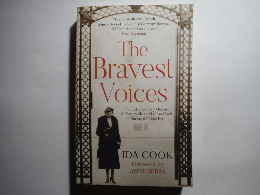 History & Politics - The Bravest Voices : The Extraordinary Heroism of ...