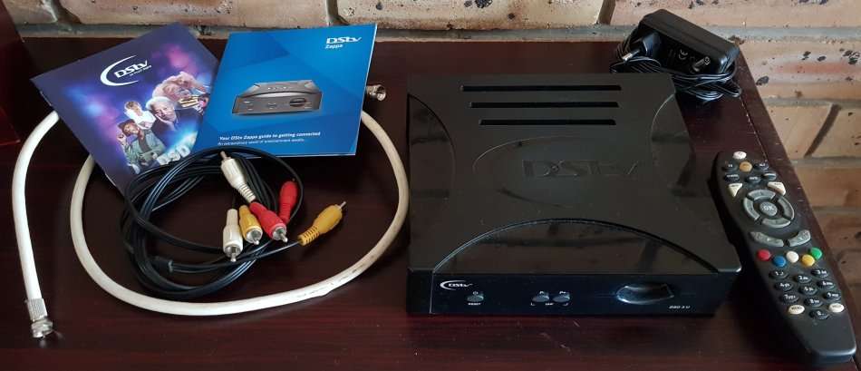 DSTV Decoders - DSTV Zappa Decoder Model DSD 3 U Single view SD Decoder ...