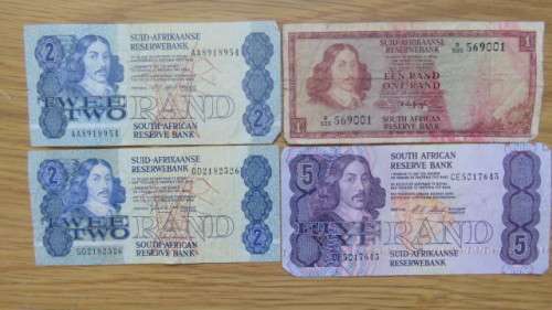 Other South African Bank Notes - Collection of Four RSA Notes - 2 x Two ...