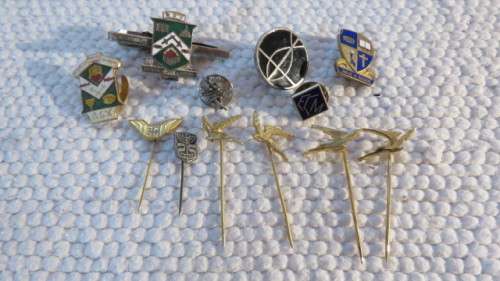 Other Antiques & Collectables - Joblot of Five Badges, One Tie Clip ...