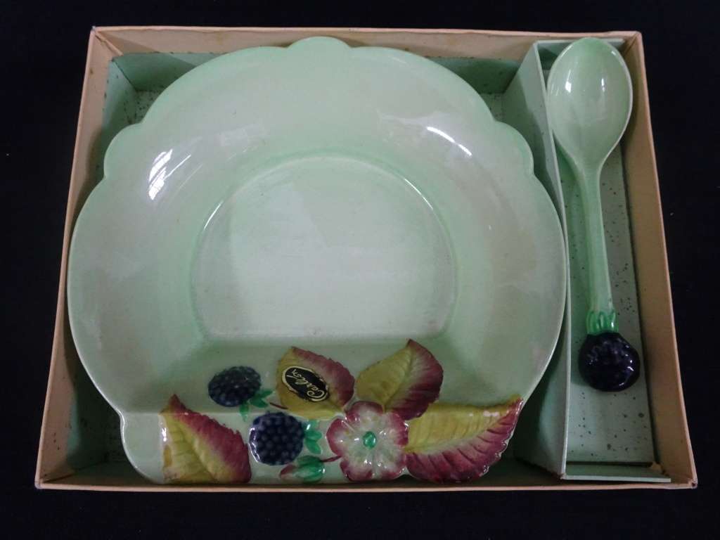 English Porcelain - Stunning Vintage Carlton Ware Australian Design ...