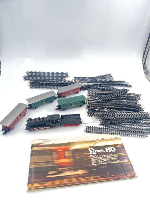 Other Antiques & Collectables - VINTAGE LIMA TRAIN SET BID FOR ALL ...