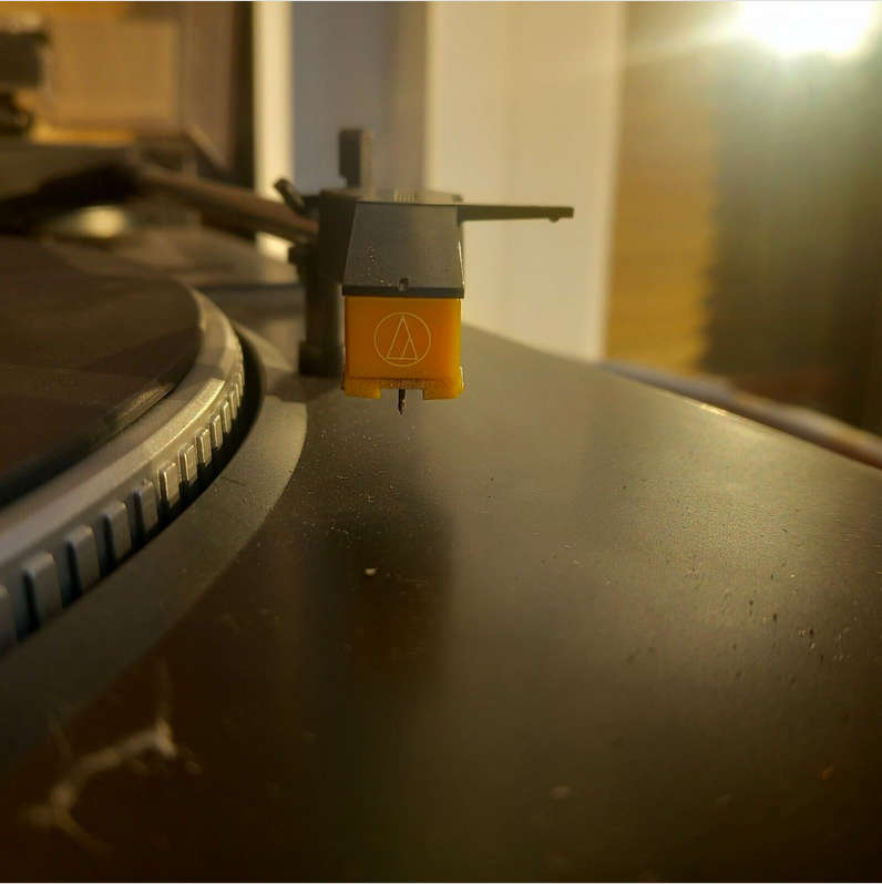 Turntables - Hitachi Record Player TURNTABLE (HT-MD26) was sold for ...