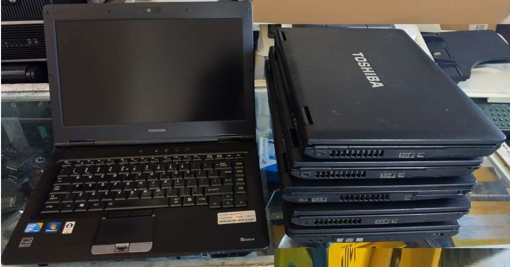 Laptops & Notebooks - Toshiba Tecra M11-141 160/250gb HDD, 4gb RAM, W10 ...