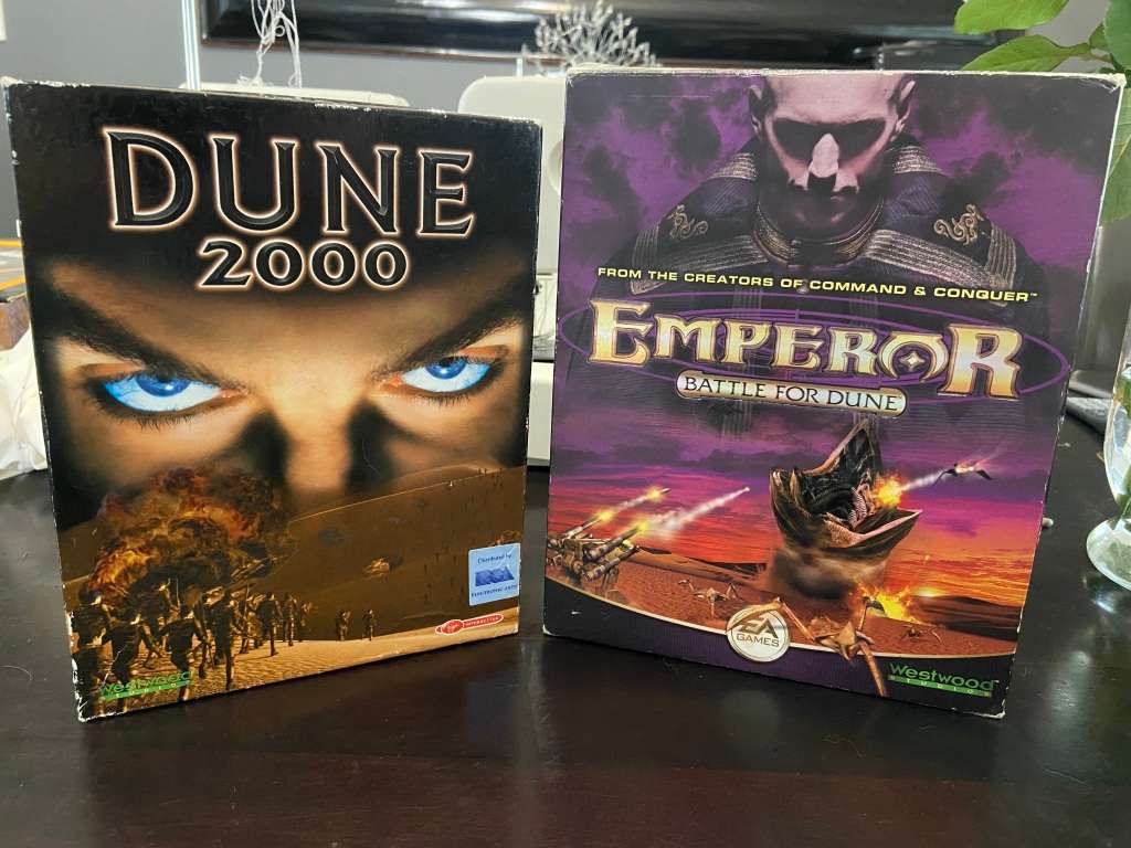 Other Antiques & Collectables - TWO CLASSIC DUNE PC GAMES EARLY 2000s ...