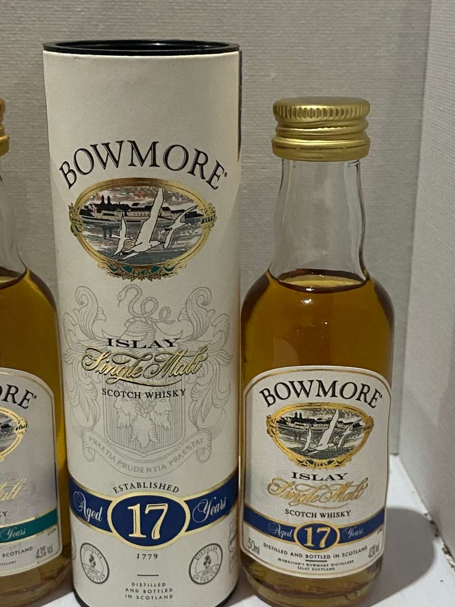 Whisky - 3x BOWMORE 50ml Whiskey Bottles - Sealed - Vaults, 12 year ...