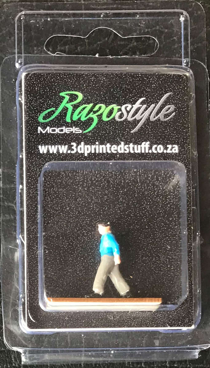 Scenery - Pedestrian Walking 2 - HO Scale Figure for sale in Jeffreys ...