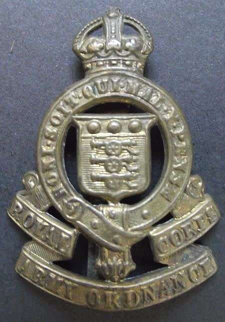 International Badges & Insignia - BRITISH ARMY ORDNANCE CORPS CAP BADGE ...