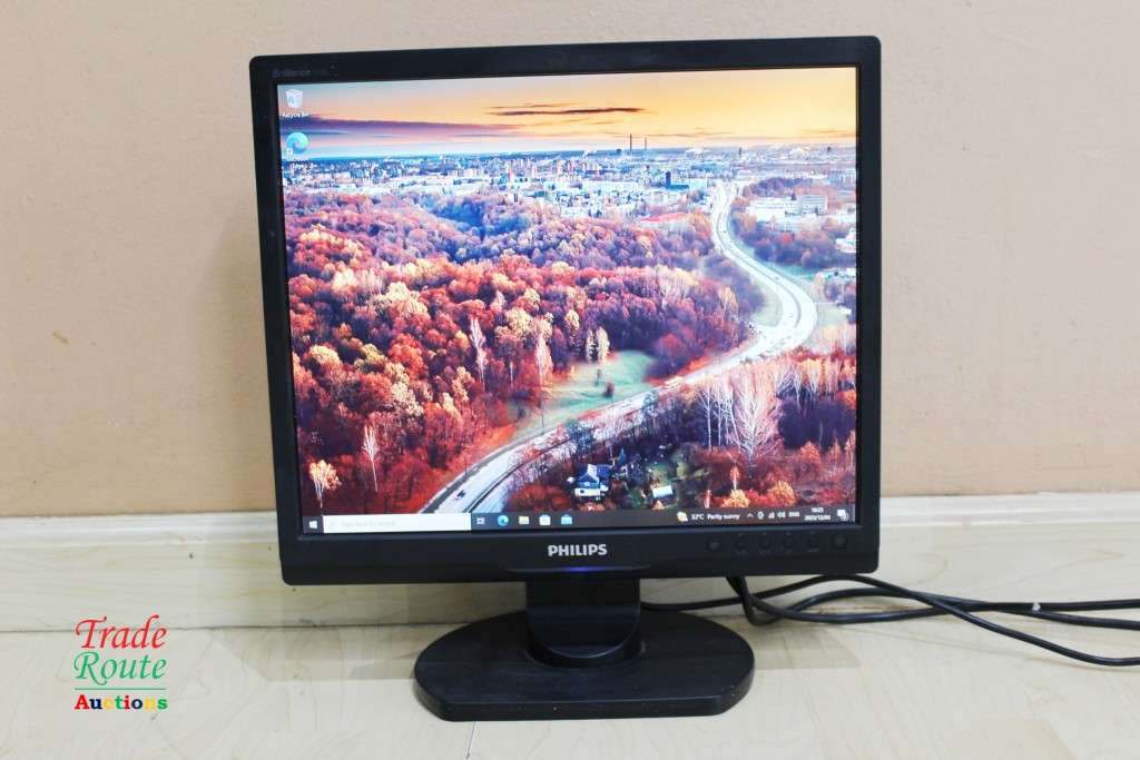 Monitors - Philips 17-inch 170S 1280x1024 LCD Monitor Black Brilliance ...