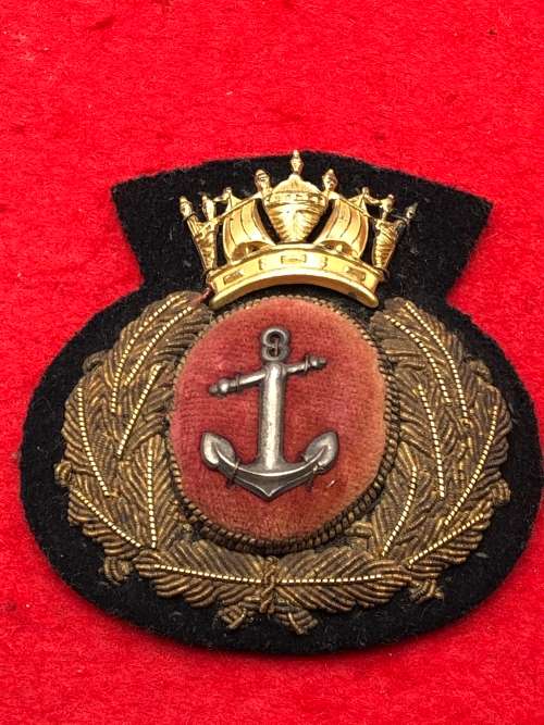 International Badges & Insignia - D1) BRITISH MERCHANT NAVY OFFICERS ...