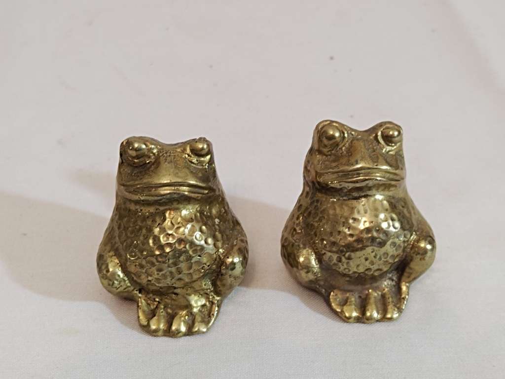 Brass - Pair of Solid brass frogs was listed for R150.00 on 8 Jun at 21 ...
