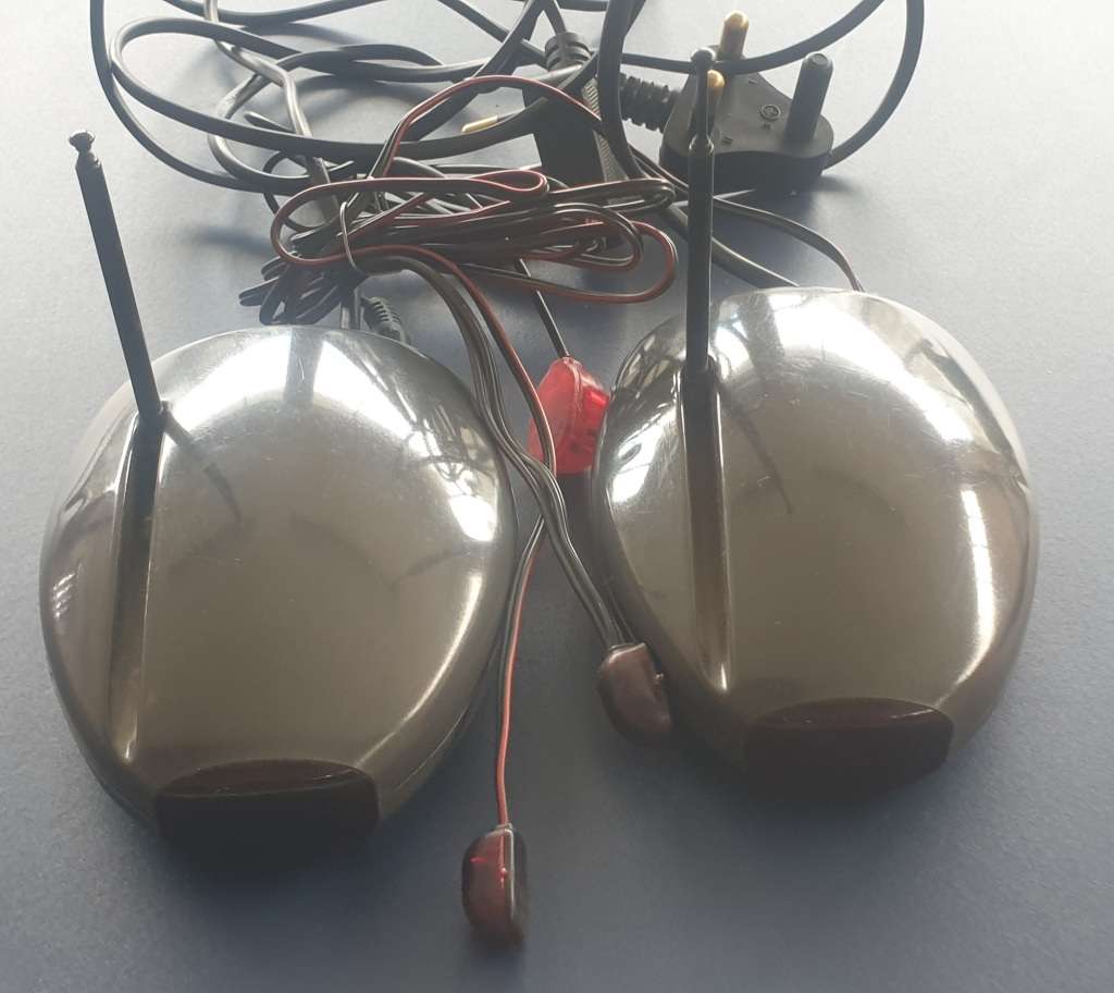 Remote Controls - Remote Blaster Ellies as per images !!! was listed ...