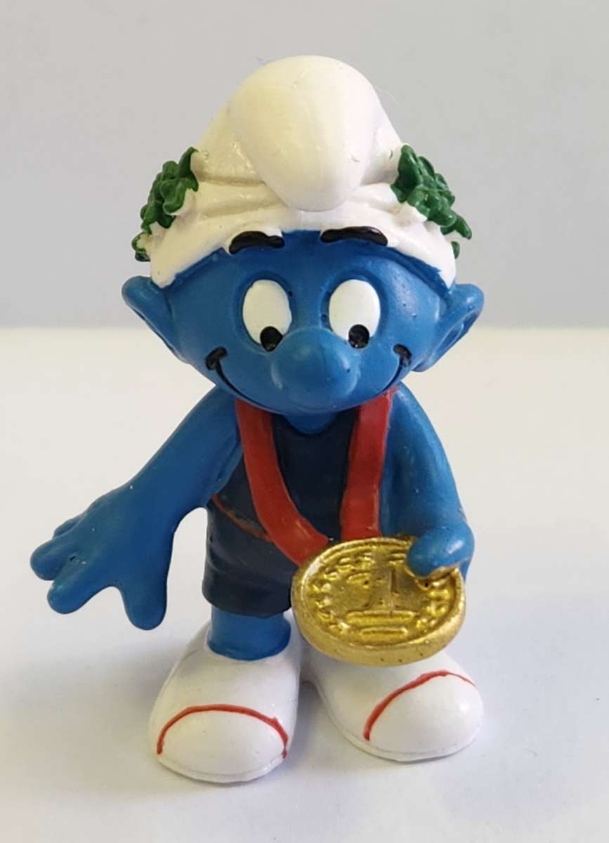 Classic Toys - Olympic Smurf Gold Medal Winner Vintage Figure PVC Toy ...