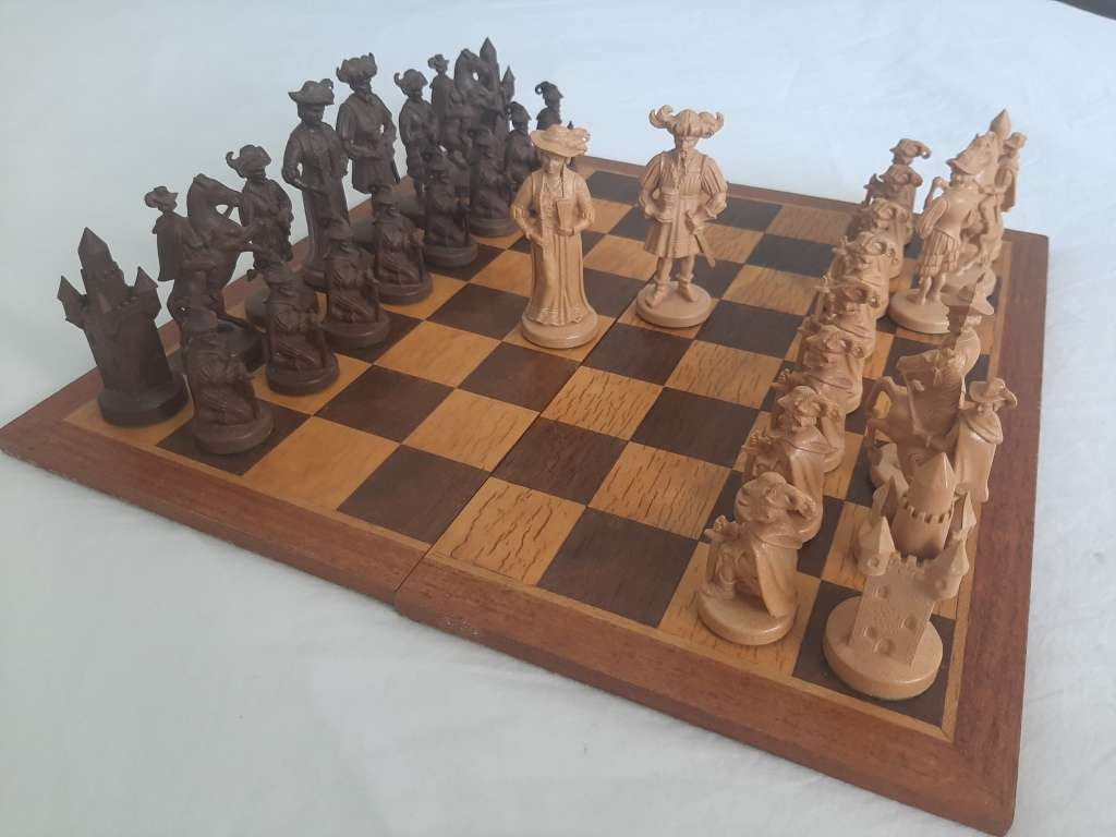 Other Antiques & Collectables - HOMAS 1970 EUROPEAN CHESS SET was sold ...