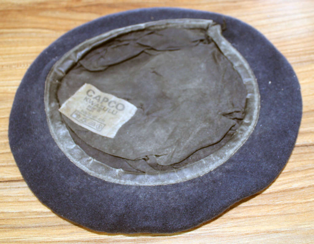 Headgear - SADF Artillery or Engineers beret was sold for 50.00 on 31 ...