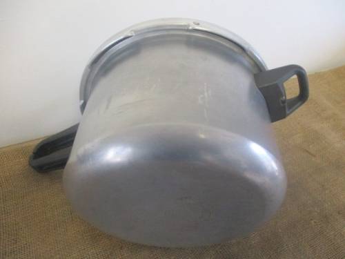 Appliances - Smart Tedelex Model TPC07A Pressure Cooker 7 Liter was ...