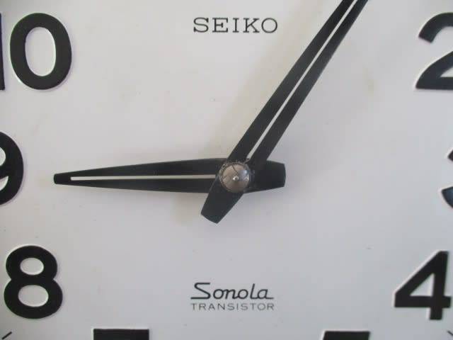 Cuckoo & Wall Clocks - Vintage Seiko Sonola Transistor Battery Operated ...