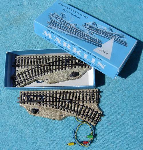 Track - Marklin HO gauge M-track Electric Points No. 5117 was sold for ...