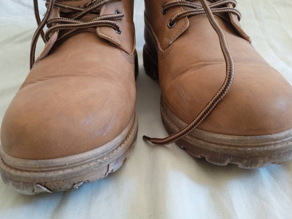 Boots - JET LADIES FASHION BOOTS SIZE 9 was sold for 31.00 on 17 Jul at ...