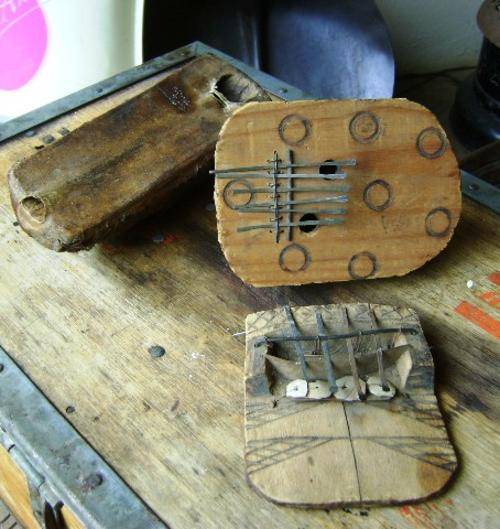 Other Antiques & Collectables - ANTIQUE KHOI SAN ? MUSICAL INSTRUMENTS ...
