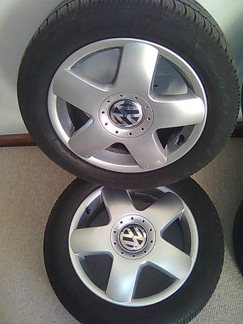 Other Wheels & Tyres - Polo OEM 15" Rims and Tyres was listed for R3 ...