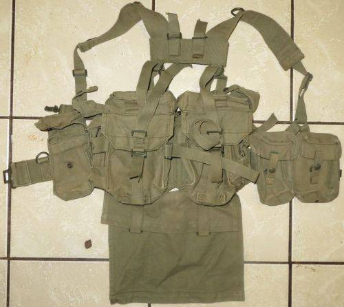 Kit - **SADF**WEBBING**IN EXCELLENT CONDITION**LATE 70'S EARLY 80'S ...