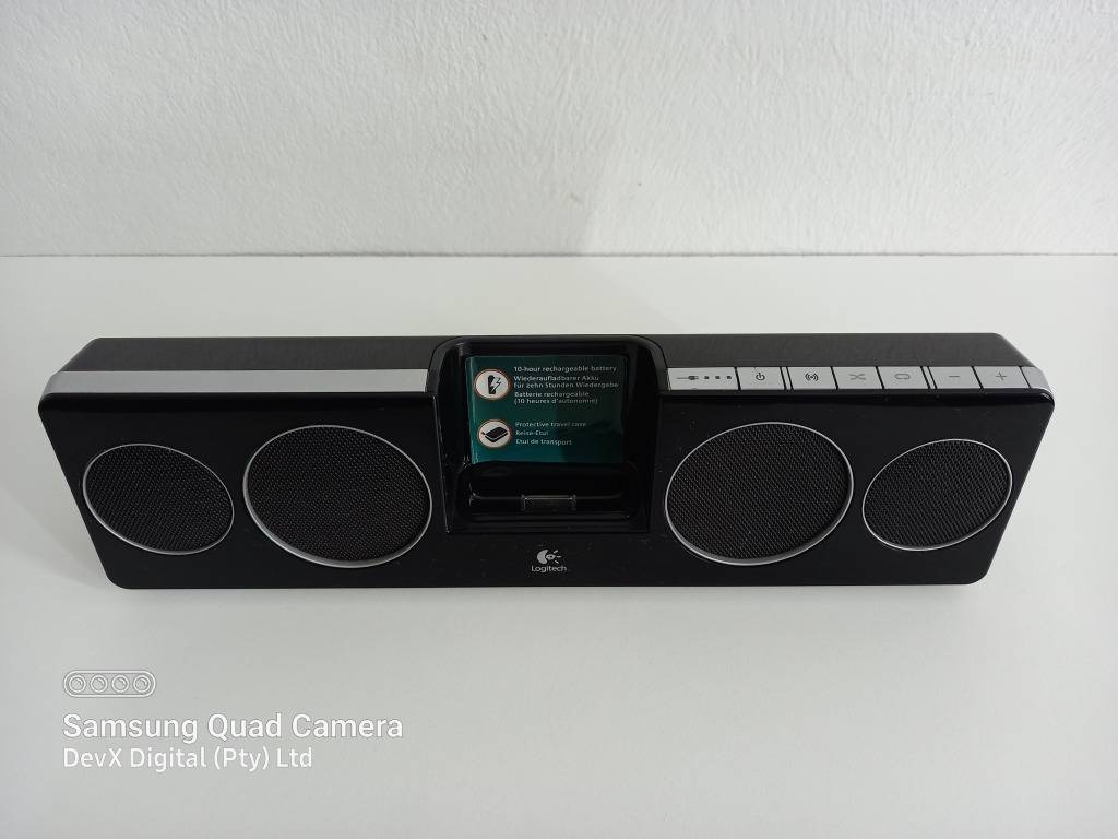 Docking Stations - Est Retail: R2294 | Logitech Pure-Fi Anywhere 2 ...