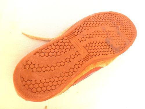 Other Clothing & Equipment - SADF Puma training/running shoes, takkies ...