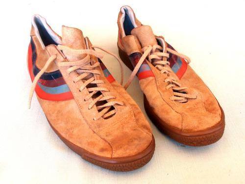 Other Clothing & Equipment - SADF Puma training/running shoes, takkies ...