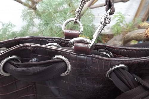 Handbags & Bags - Avroy Shlain Brown Bag in good condition - one small ...