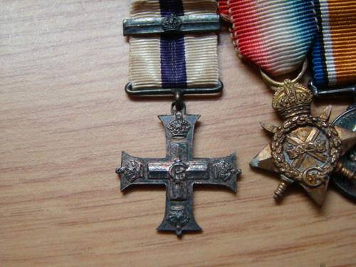 World War 1 - Military Cross & Bar, WWI and WWII miniature group - S.G ...