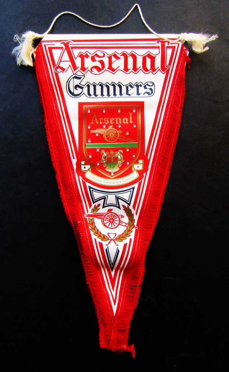 Sporting Memorabilia - 1982 Arsenal Football Club Pennant Flag was sold ...