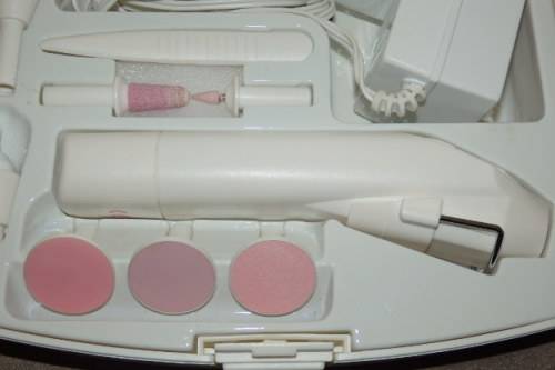 Nails - AN AWESOME REMINGTON "SHAPELY NAILS" HOME NAIL CARE KIT IN ITS ...