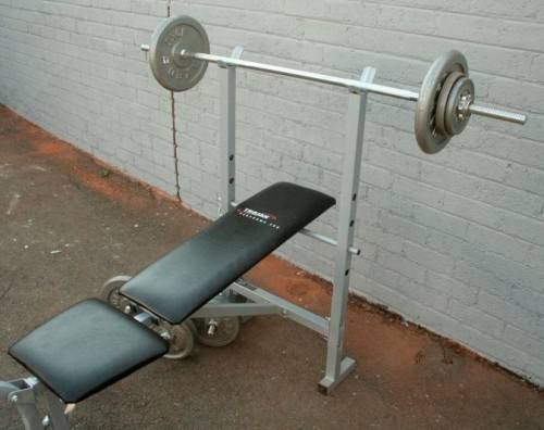 Home Gyms - A fantastic original Trojan "Performa 300" bench & assorted ...