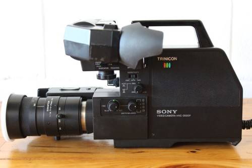 Movie Recorders - A Sony HVC 3000 (c.1980) video camera in its case ...