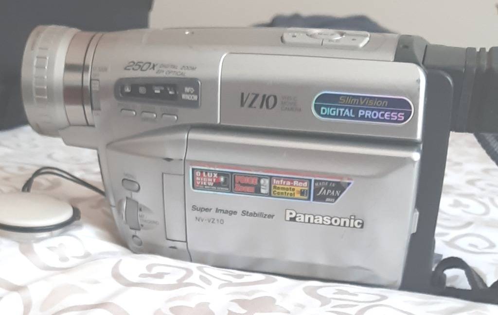 Camcorders - PANASONIC VZ10 VHSC MOVIE CAMERA was sold for R500.00 on ...