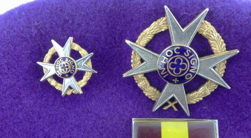 South African Army - SADF CHAPLAIN Set, Berets, Insignia, Breast Badges ...