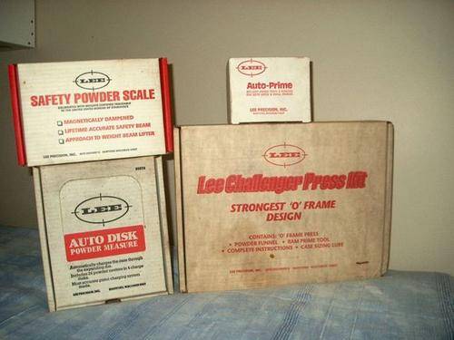 Tools and Gauges - Lee Challenger Press Kit + extras was sold for R710 ...